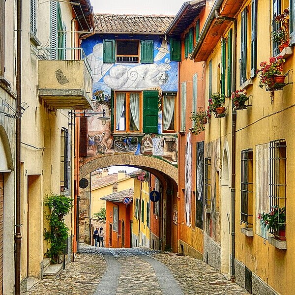 Murales di Dozza: cosa vedere a Dozza Imolese - Informazioni Turistiche